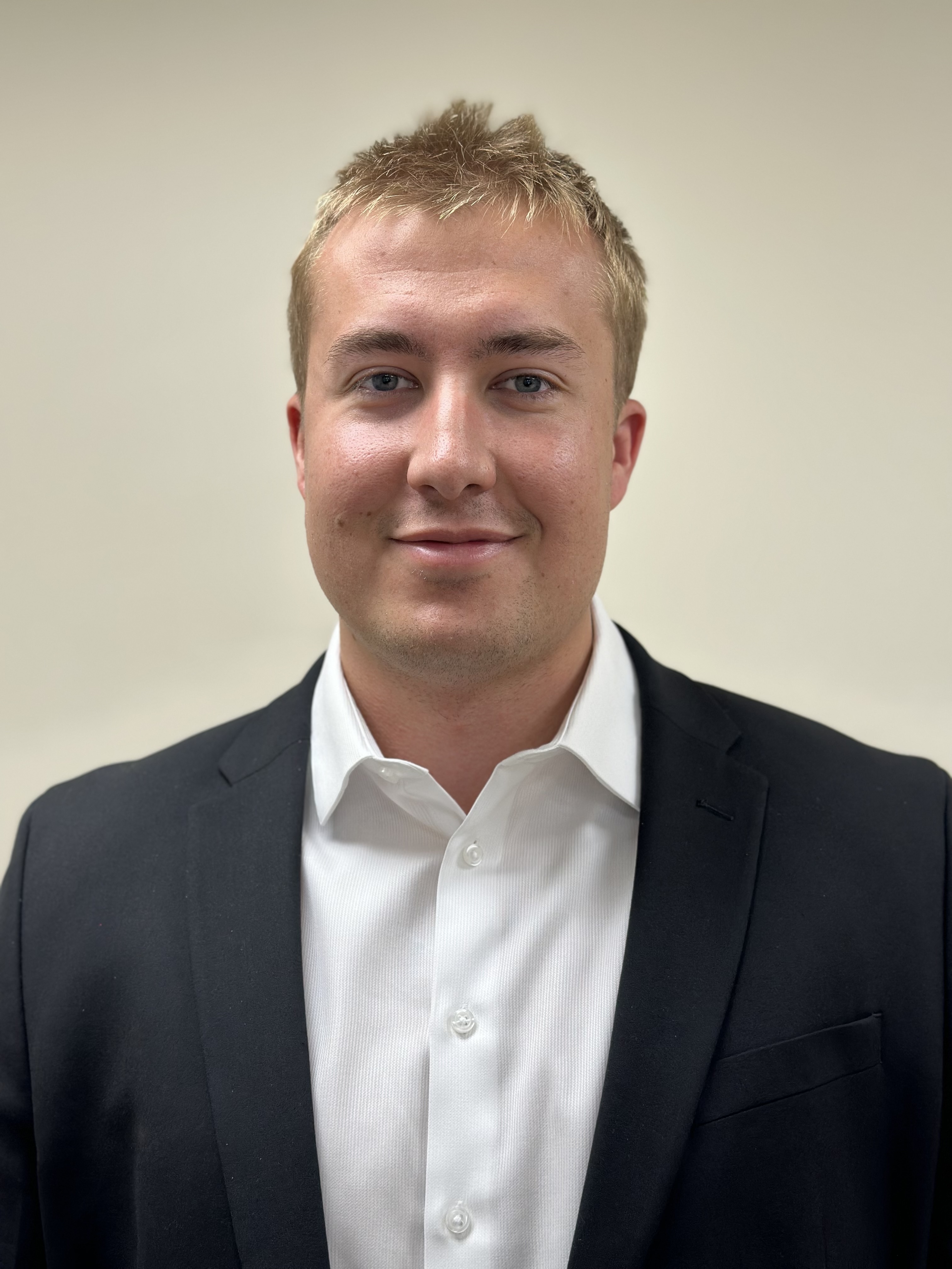 Meet the Willowdale Nissan Staff | Thornhill, ON. Dealer